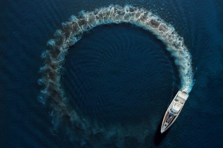 Anatomía del anillo valvular aórtico como predictor de implante de ...